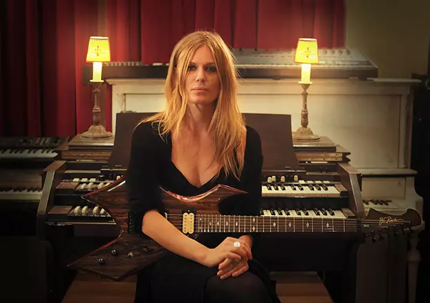 Danimarkalı Black Metaller Myrkur Yeni Albümü İçin Güncelleme Verdi 15337_1