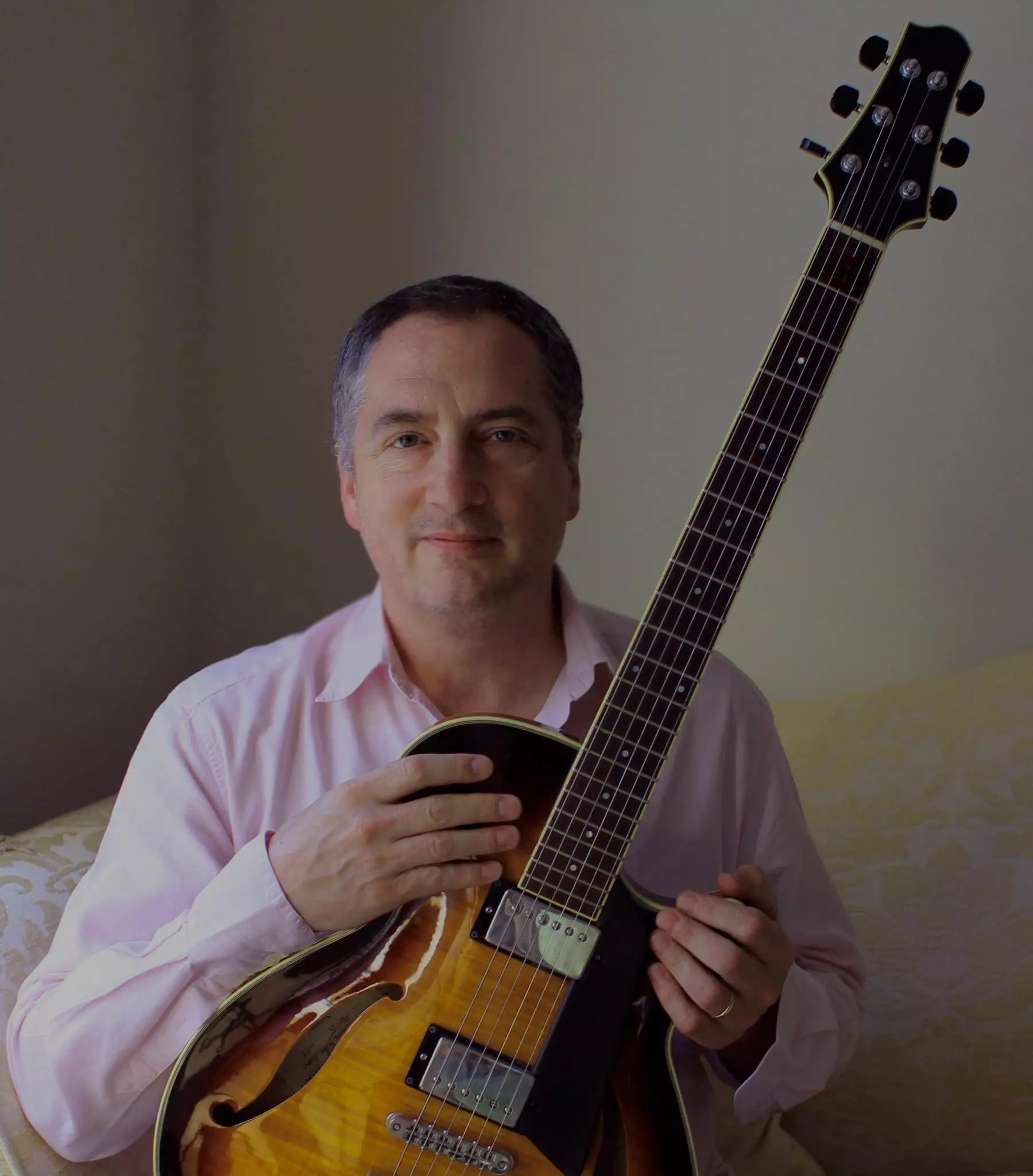 Guitarist Chuck Loeb Ayaa Ka Hadlay Albumka Cusub ee Fourplay iyo Soo jiidashada Jazz Smooth 24767_1