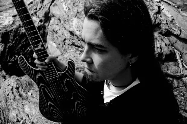 Insomnium Guitarist Ville Friman ntawm qhov tsis pom tseeb ntawm kev thuam 28736_1