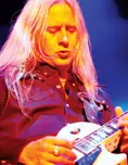 Popis: Jerry Cantrell iz Alice in Chains 31836_1