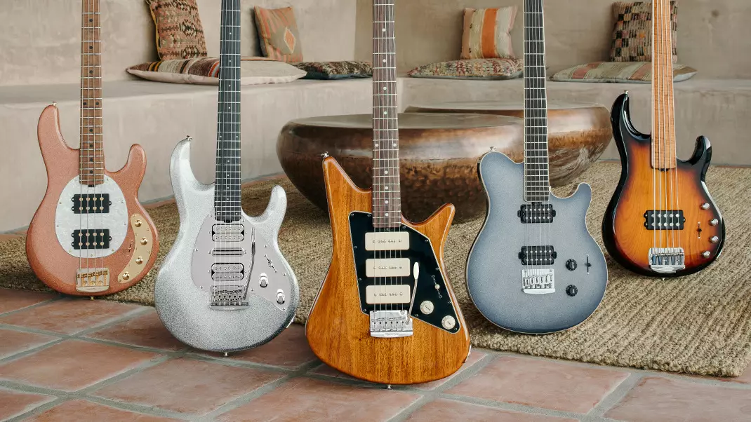 Ernie Ball Music Man presenta guitarras e baixos Ball Family Reserve en xullo de 2020 con acabados atractivos 6930_1