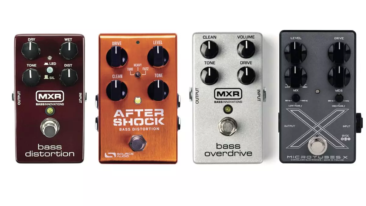 Cara nggunakake pedal distorsi bass lan nada gludhug super abot