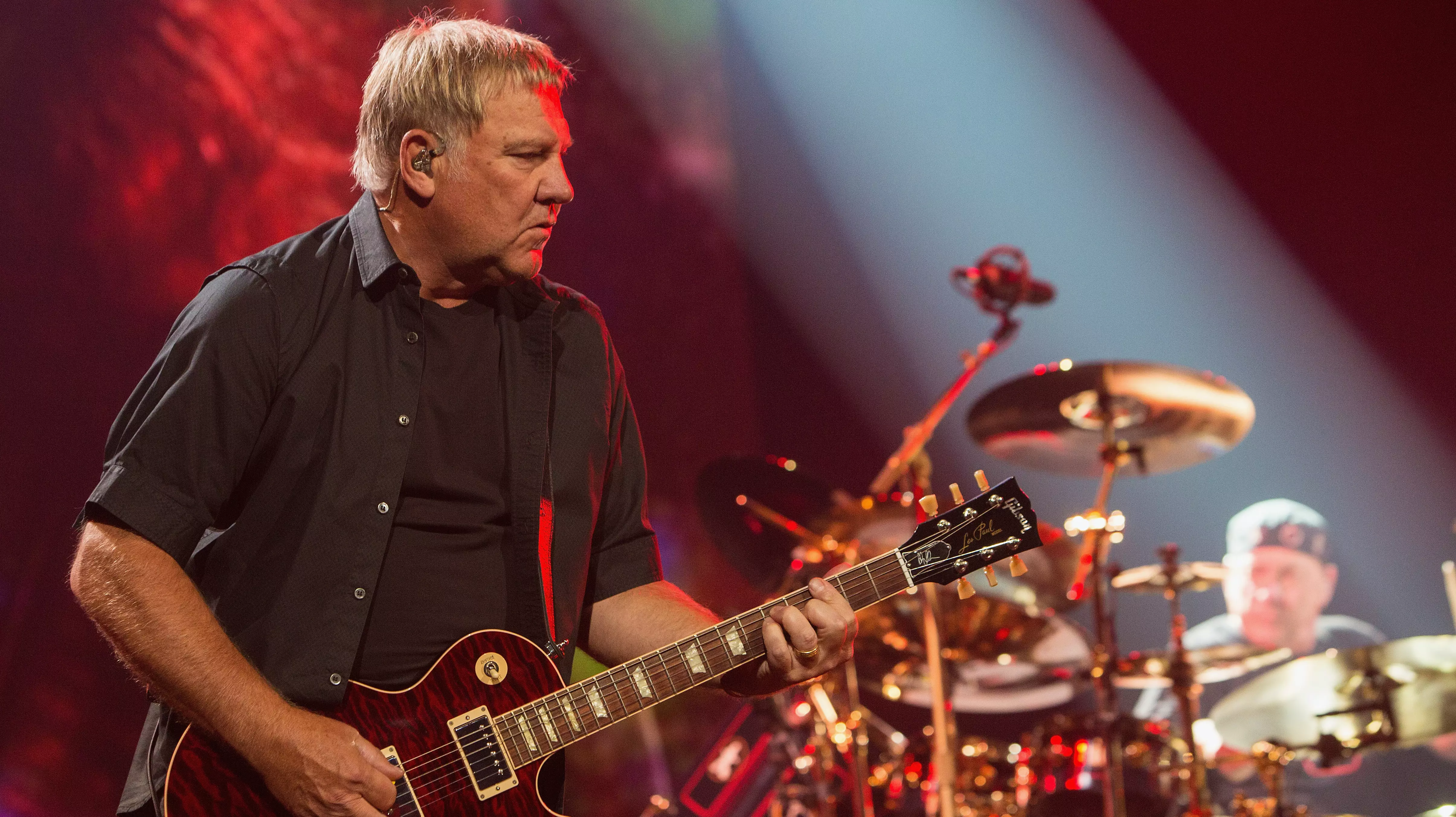 Alex Lifeson rivelas ke li 